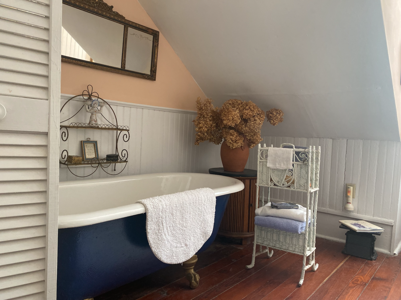 Bed & Breakfast | The Linwood Inn